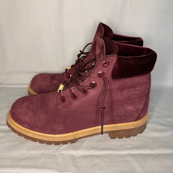 Timberland | Shoes | Red Suede Timberlands Youth 65 Womens 8 | Poshmark